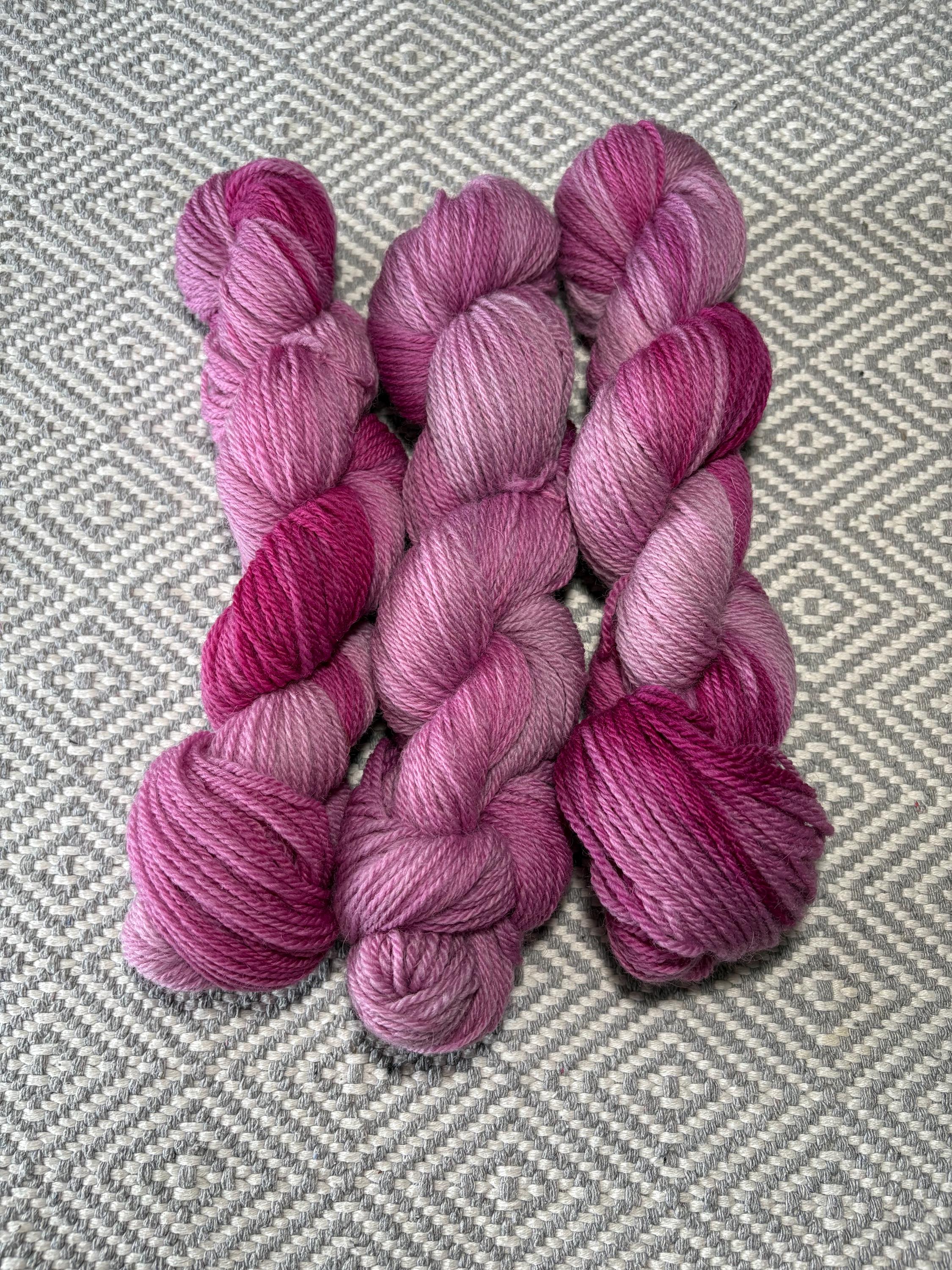 FUCHSIA SWIRL Double Knitting Yarn. Hand Dyed in Northern Ireland. 100% ...