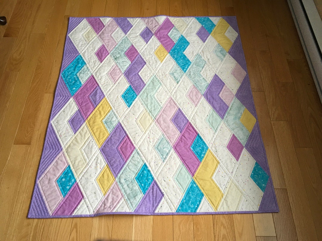 Boomerang Quilt - Etsy