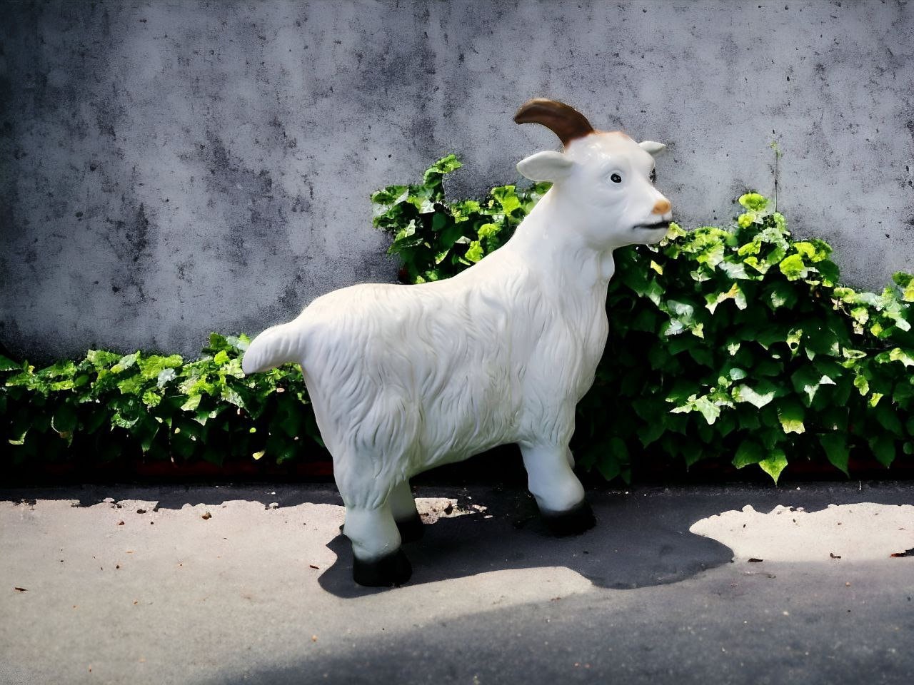 Realistic Goat Figurine Plastic Goat Animal Statue Goat Decor White ...