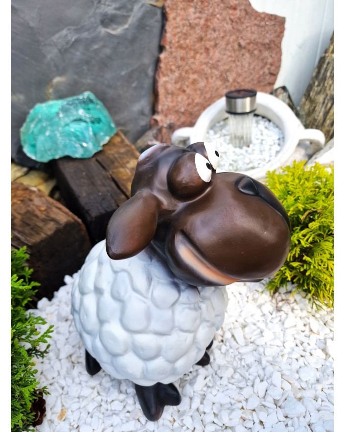 Cute Sheep Figure Resin White Sheep Animal Decoration Yard Statues ...