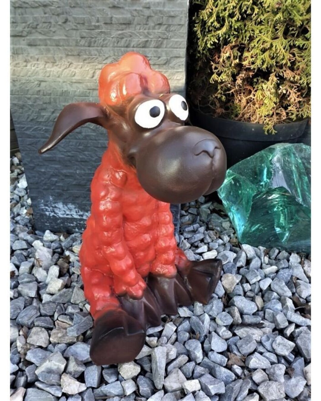 Sheep Figurine Resin Red Sheep Plastic Sculpture Outdoor Animal Decor ...