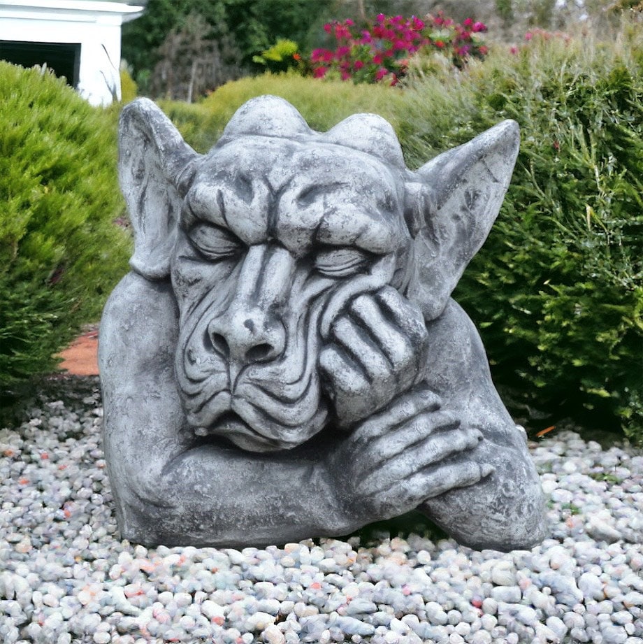 Plastic Gargoyle Figure Sleeping Gargoyle Bust Yard Decoration Guardian ...