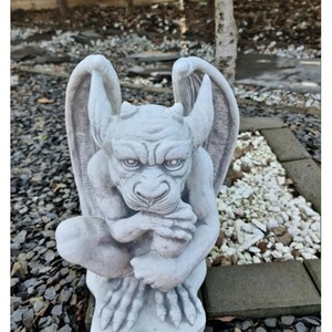 Gargoyle Statue Plastic Gargoyle Outdoor Garden Figure Guardian ...