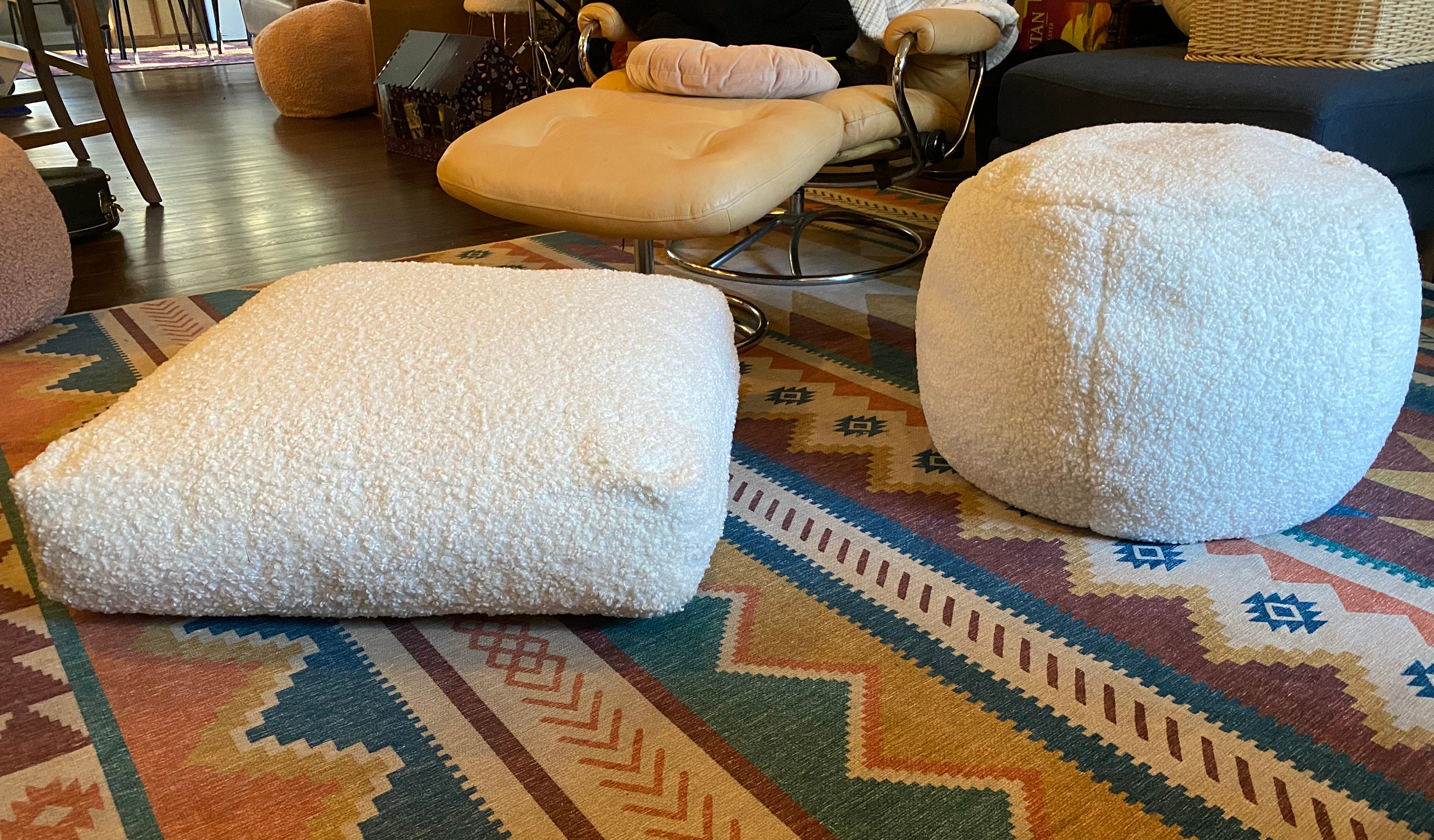 Modern Boucle Pouf - Shearling Faux-lamb Sherpa Pouf Ottoman or Floor ...