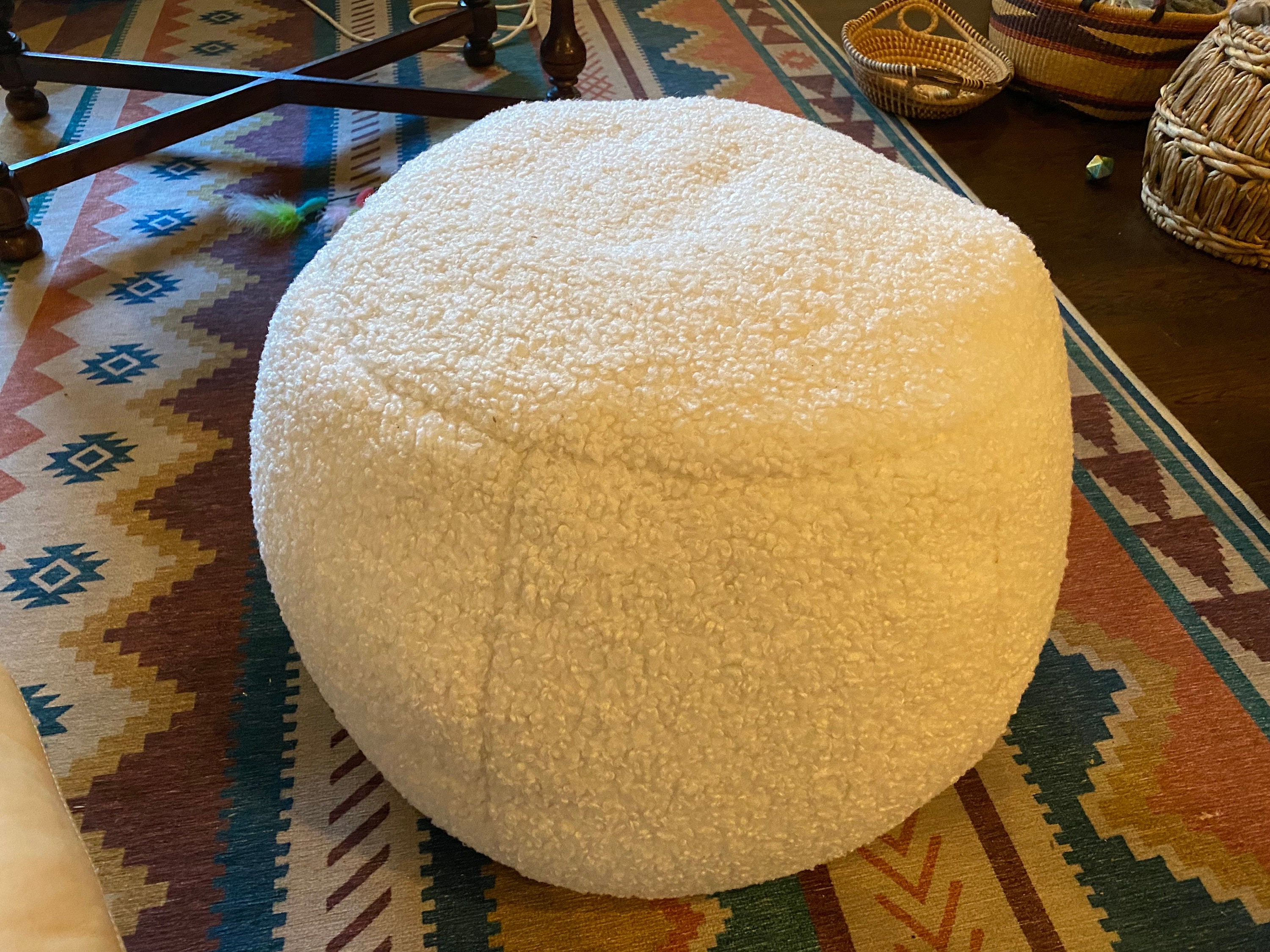 Modern Boucle Pouf - Shearling Faux-lamb Sherpa Pouf Ottoman or Floor ...