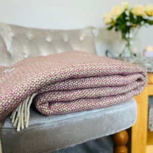 Raspberry Pink and Sage Green Illusion Weave Pure New Wool Blanket ...