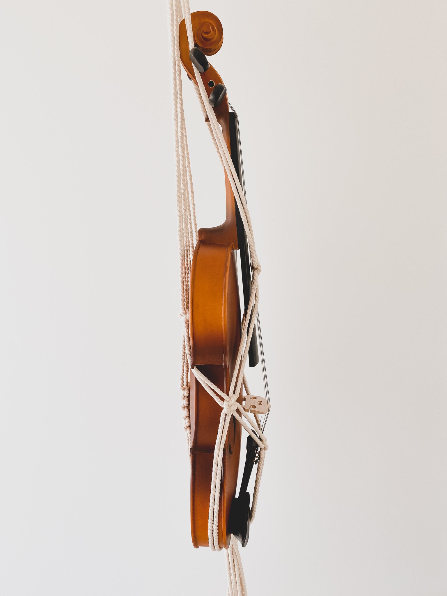 Violin Macrame Hanger / Standard 4x4 / Instrument Hanger / | Etsy