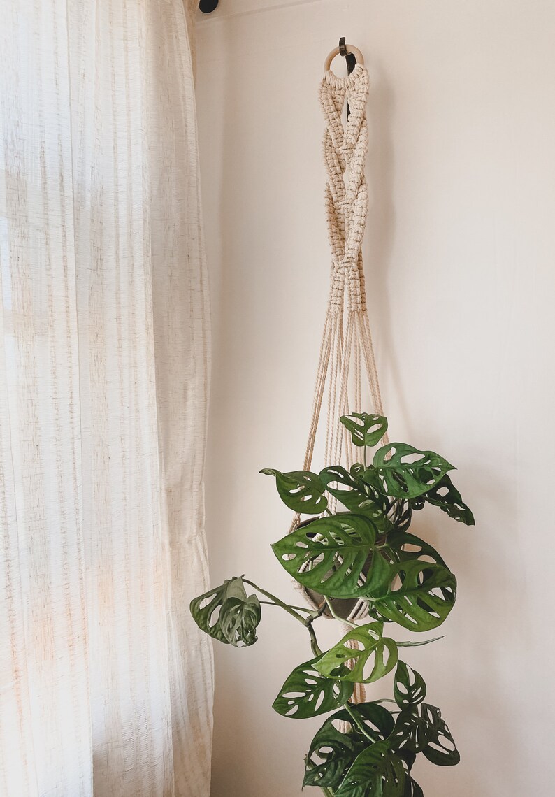 Macrame infinity Plant Hanger / Gifts for Her/ - Etsy