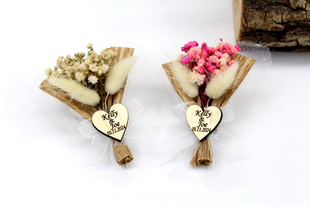 Personalized Dried Flower Bouquet Magnet Wedding Favors, Floral Magnet ...