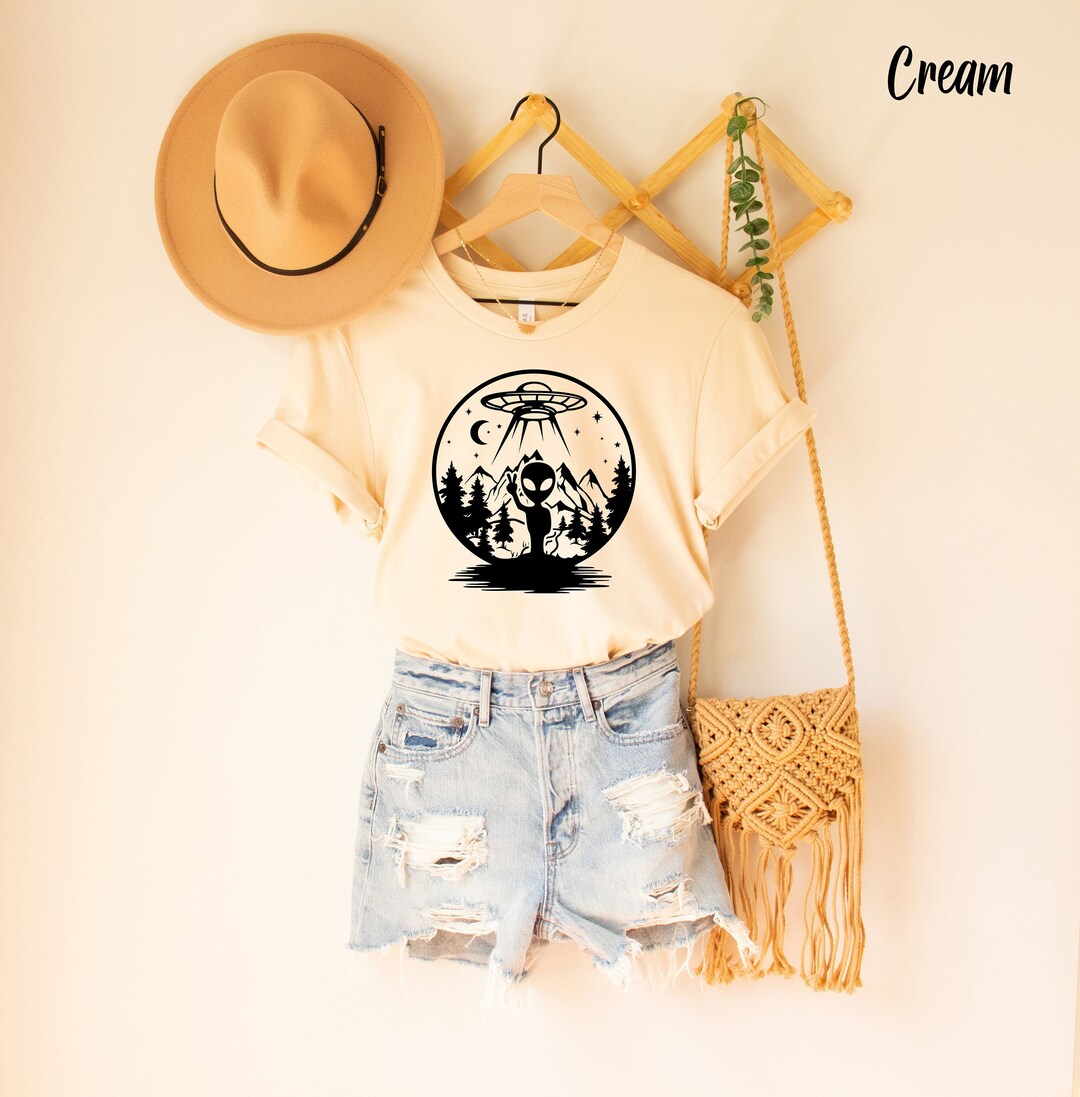 Alien Shirt, Retro Alien Shirt, Cute Alien Shirt, Alien Lover Shirt ...