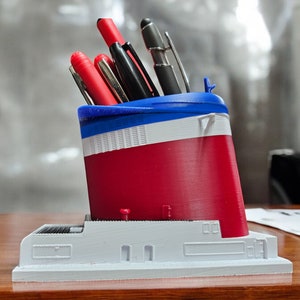 SS UNITED STATES Funnel Pen Holder by Theroller3d, Desk or Table ...