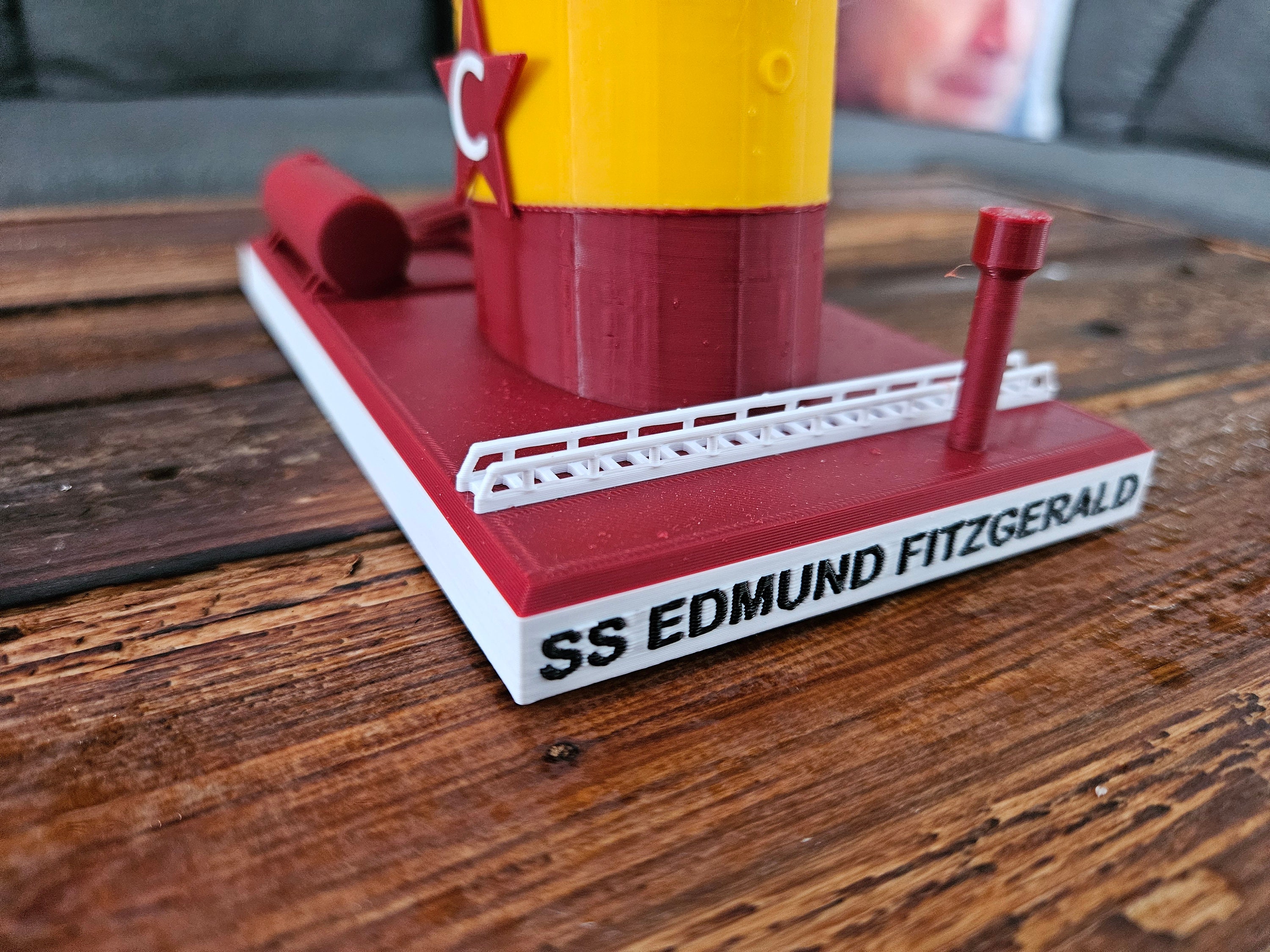 SS EDMUND FITZGERALD Funnel Pen Pot by Theroller3d, Desk or Table ...