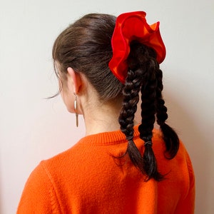 Fluffy Scrunchie Sewing Pattern | Two Ways to Sew Your Own Good Squish ...