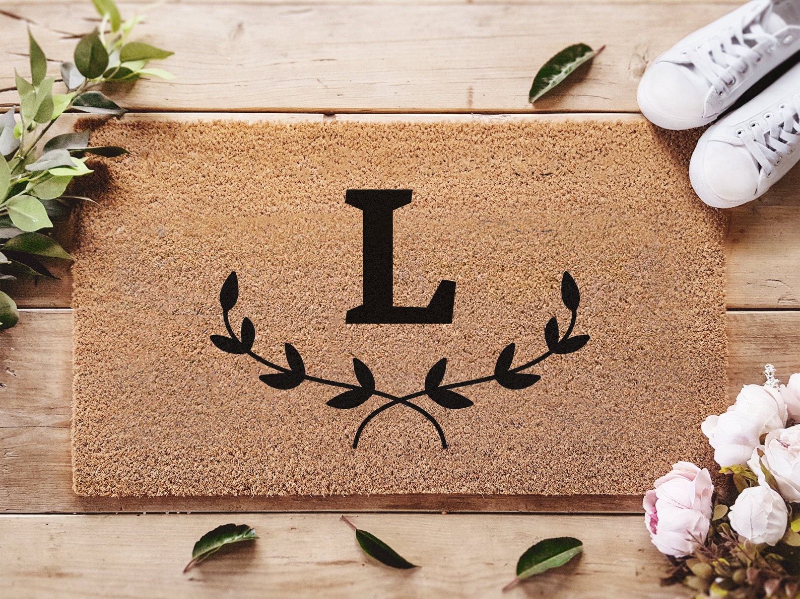 Custom Initials Doormat / Monogram Door Mat / Leaf Border | Etsy
