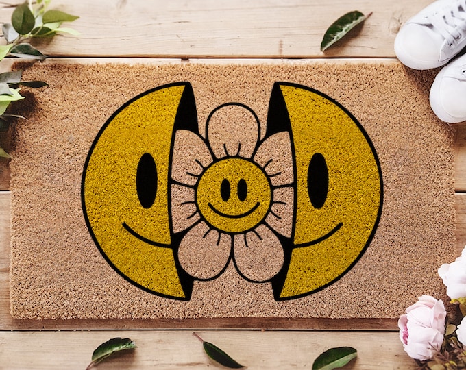 SMILEY FACE DOORMAT - Etsy