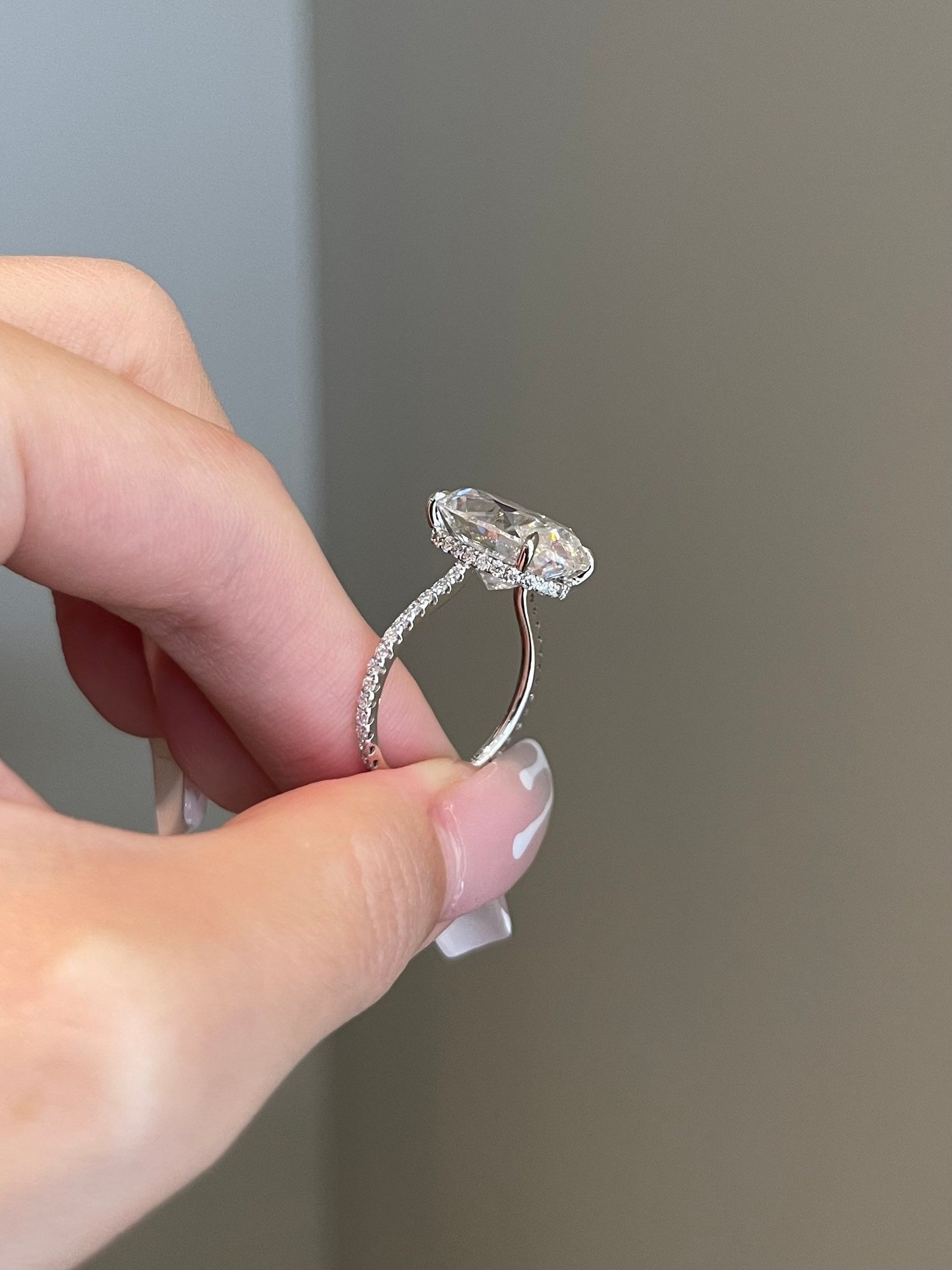 10 Carat Crushed Ice Hybrid Oval Cut Moissanite 4-prong Lab - Etsy