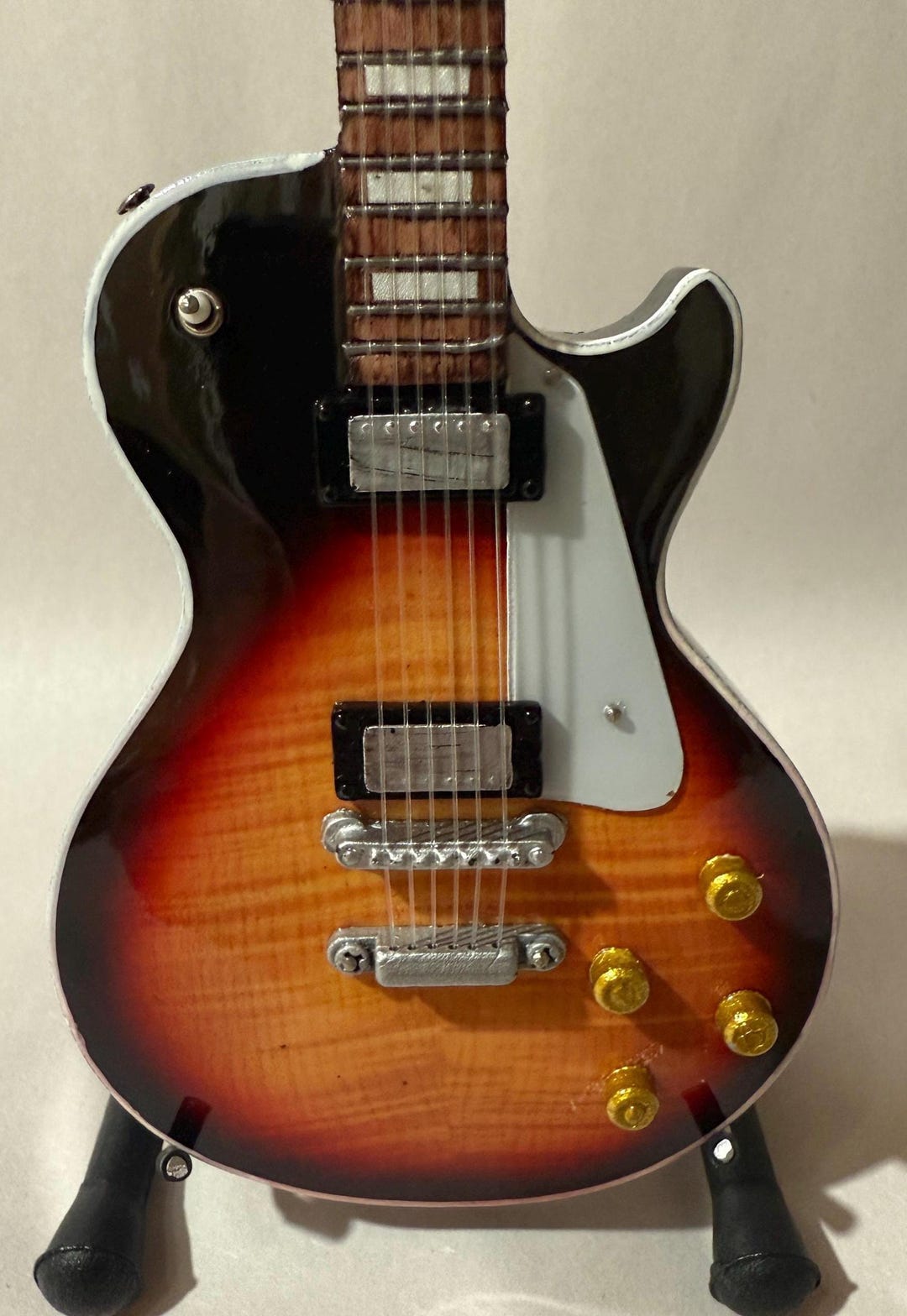 Guns N Roses slash Miniature 10 Replica Guitar With Stand. 1:4 Scale - Etsy