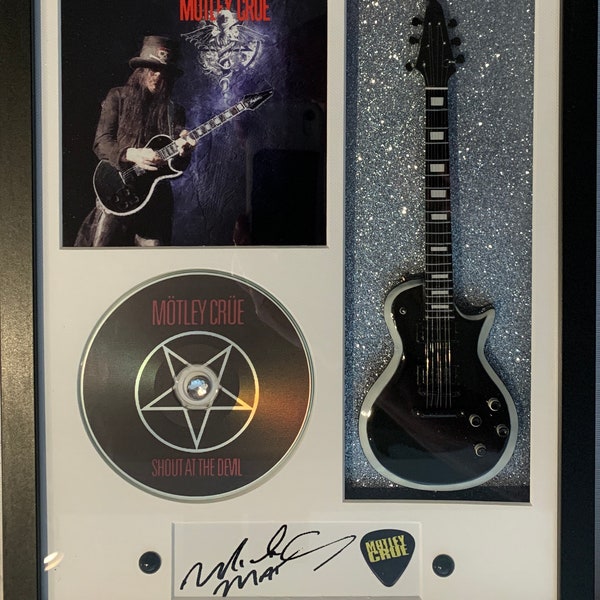 Mick Mars - Etsy
