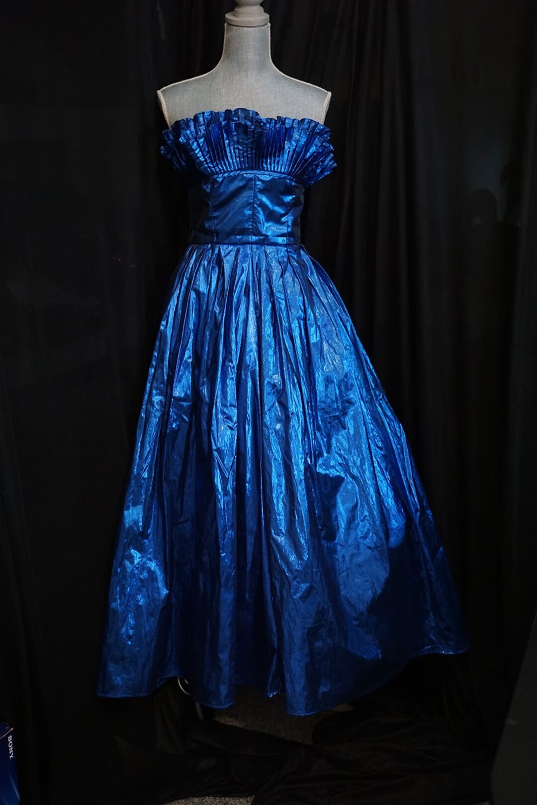 Vintage RARE Katherine Mcneil Electric Blue Metallic Strapless Ruffle ...