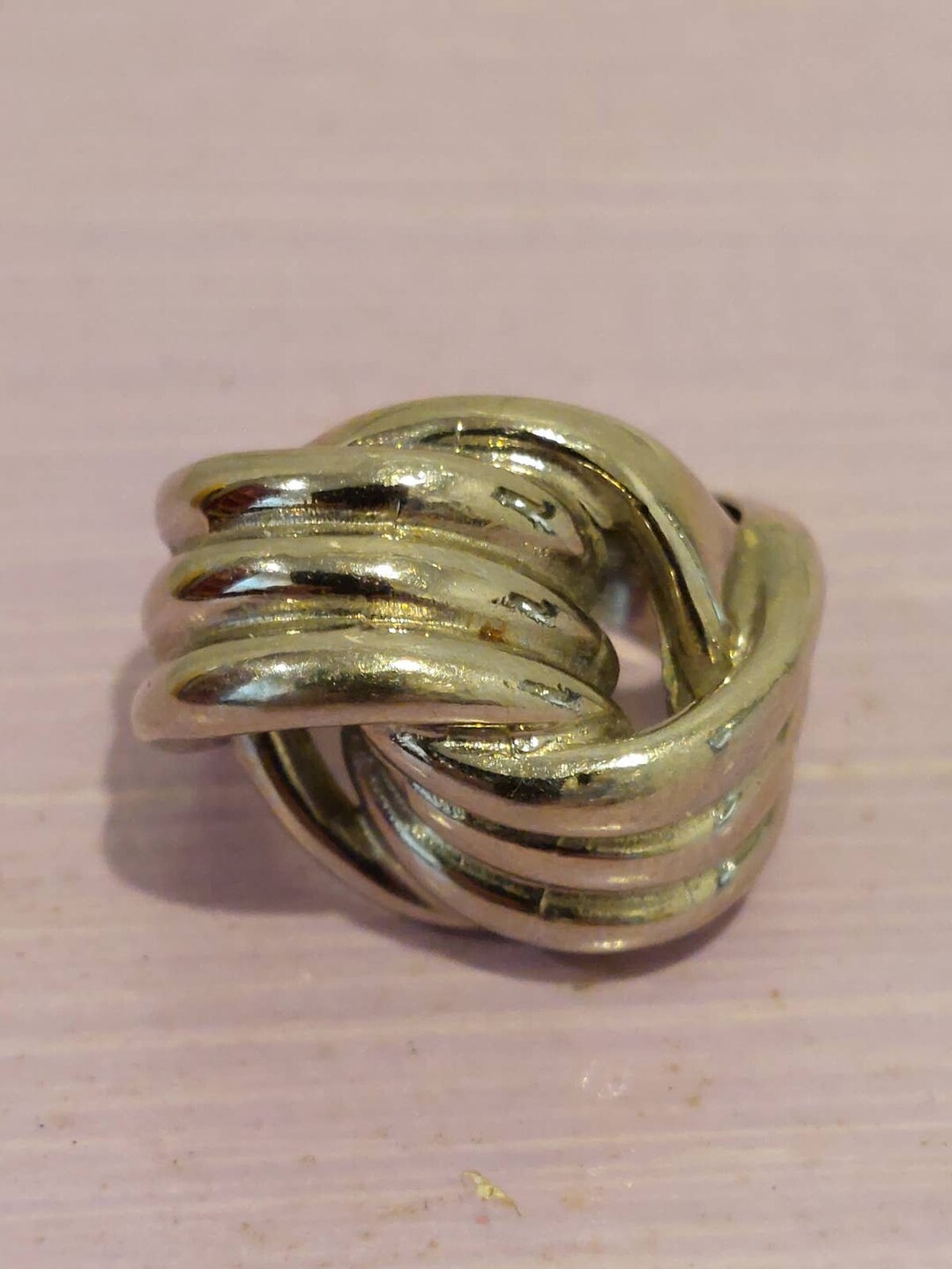 Vintage 18K HGE White Gold Plated With Bold Knot Design Ring, Size 5.75 ...