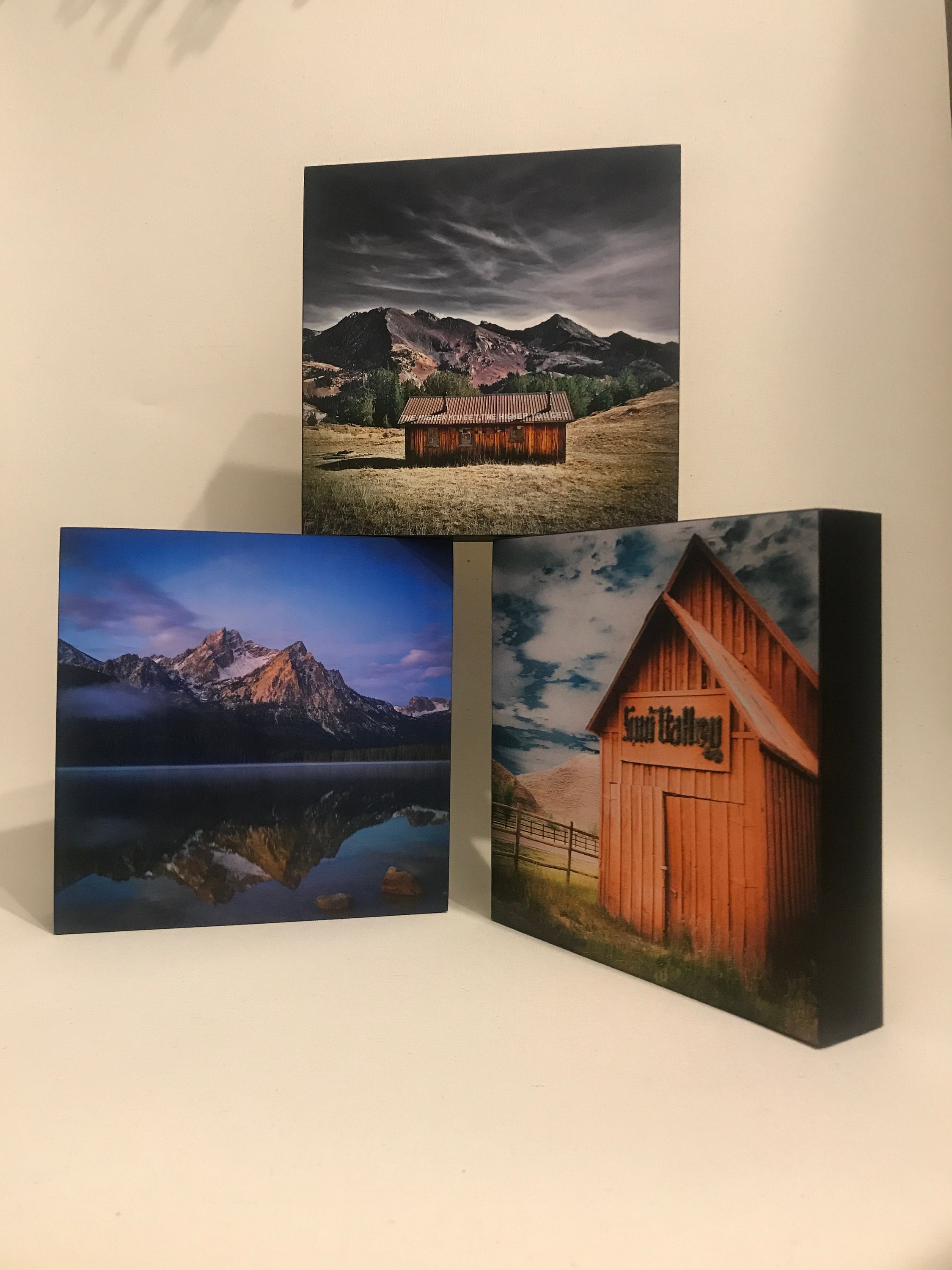 Sun Valley Barn Winter Block Print - Etsy