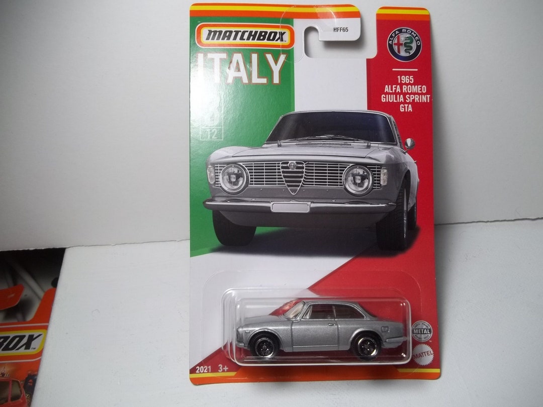 Matchbox Alpha Romeo 1965 Guilia Sprint GT Plus Matchbox Alpha Romeo 4C ...