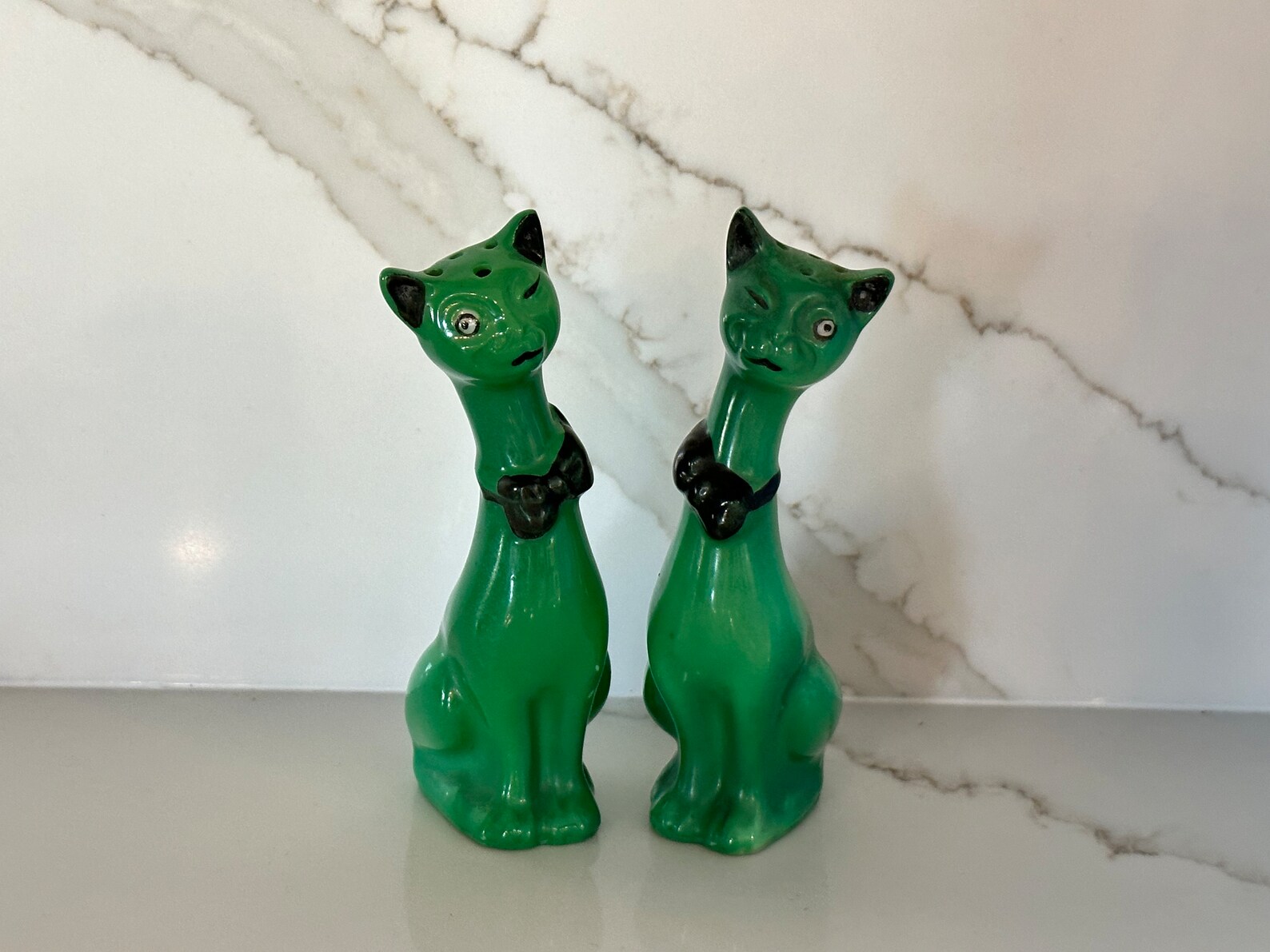 Rare MCM Cat Salt and Pepper Shakers / Retro Green Cat Salt and Pepper ...