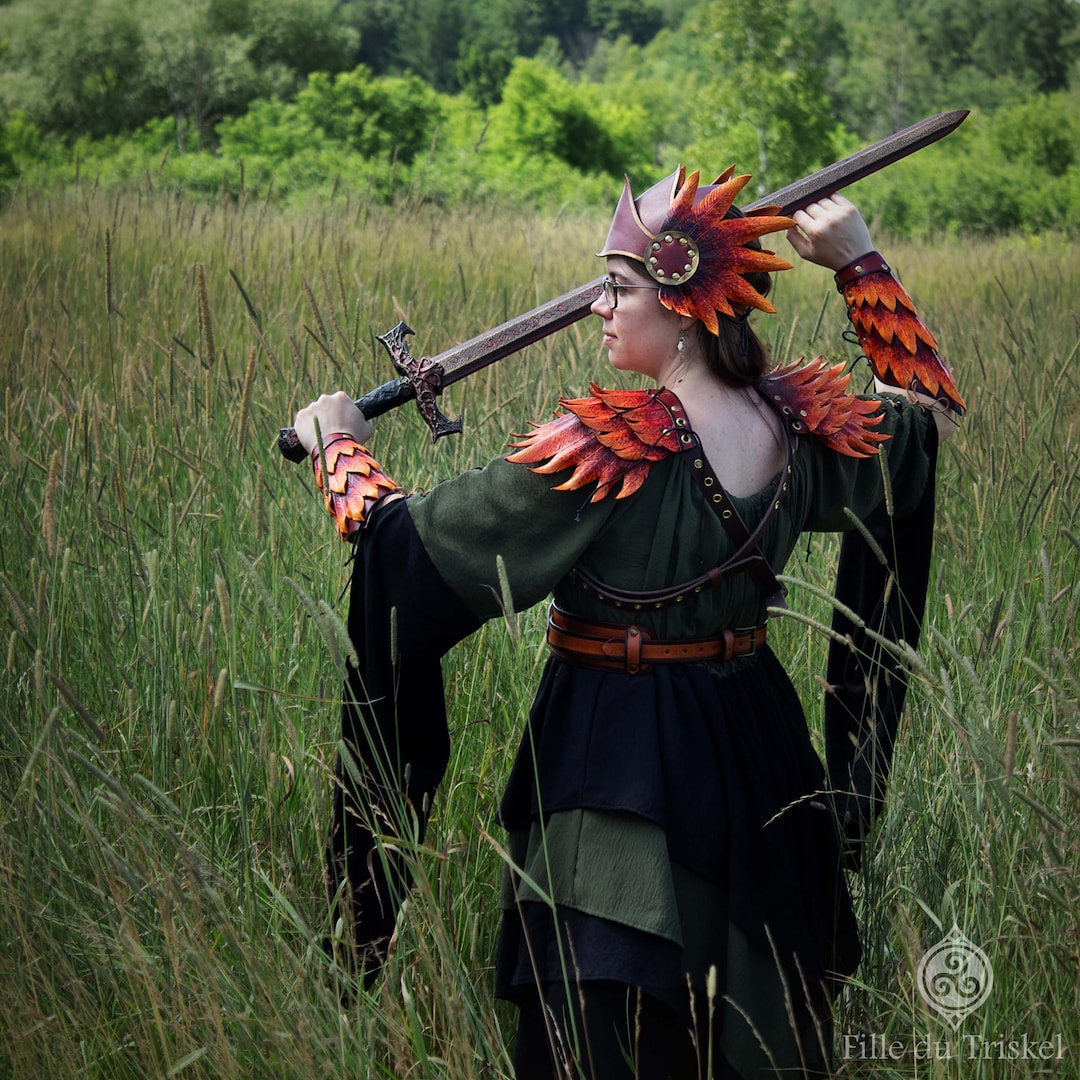 Leather Feather Armor Set // Helmet, Pauldrons, Harness, Bracers - Etsy