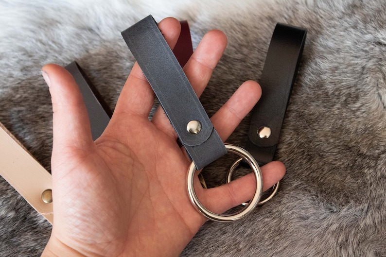 Leather Utility Loop // Utility Medieval Belt // Multipurpose - Etsy