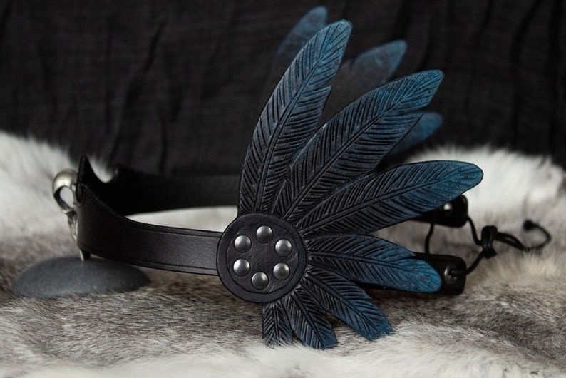 Raven's Leather Headdress // Raven Gothic Queen Crown Headpiece - Etsy