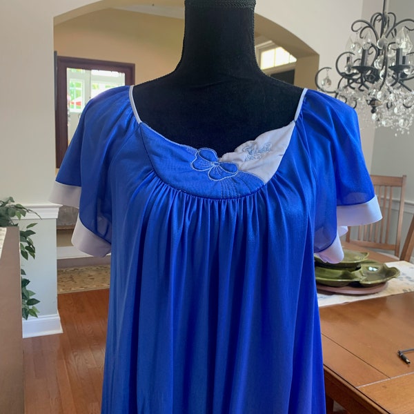 Blue Nightgown - Etsy