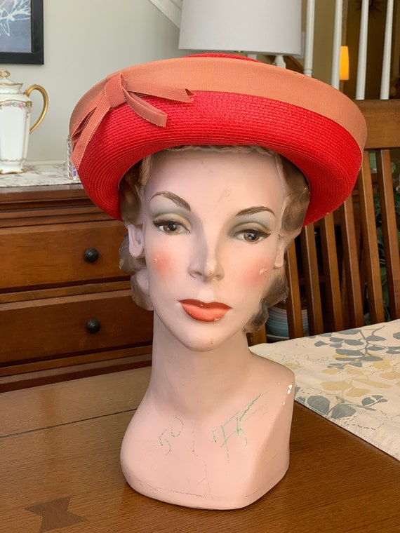 Vintage hat faux straw bowler red union made size 22 - Gem