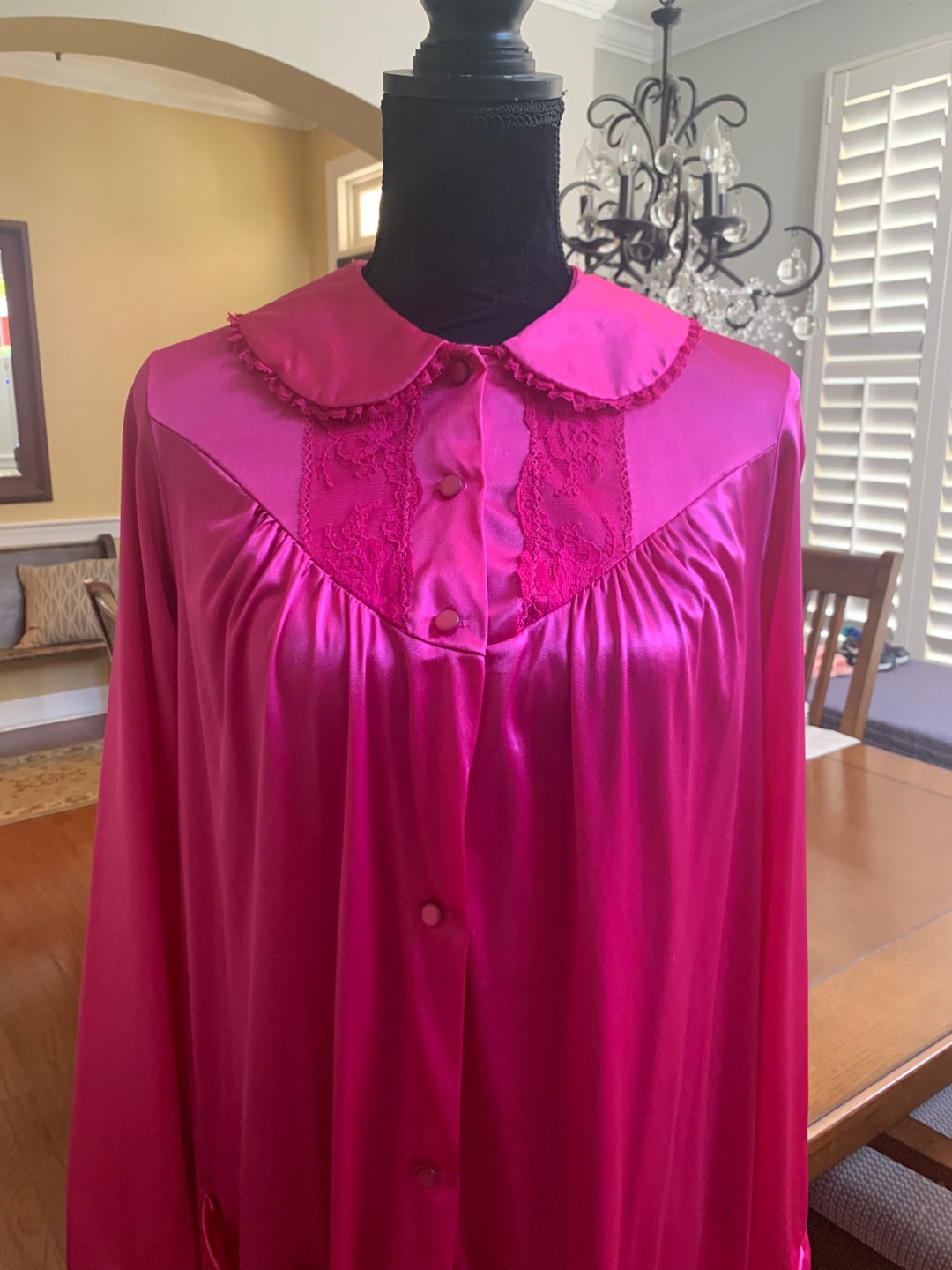 Lightweight Nylon Button-down Robe Fuchsia Vintage Nancy King Size ...