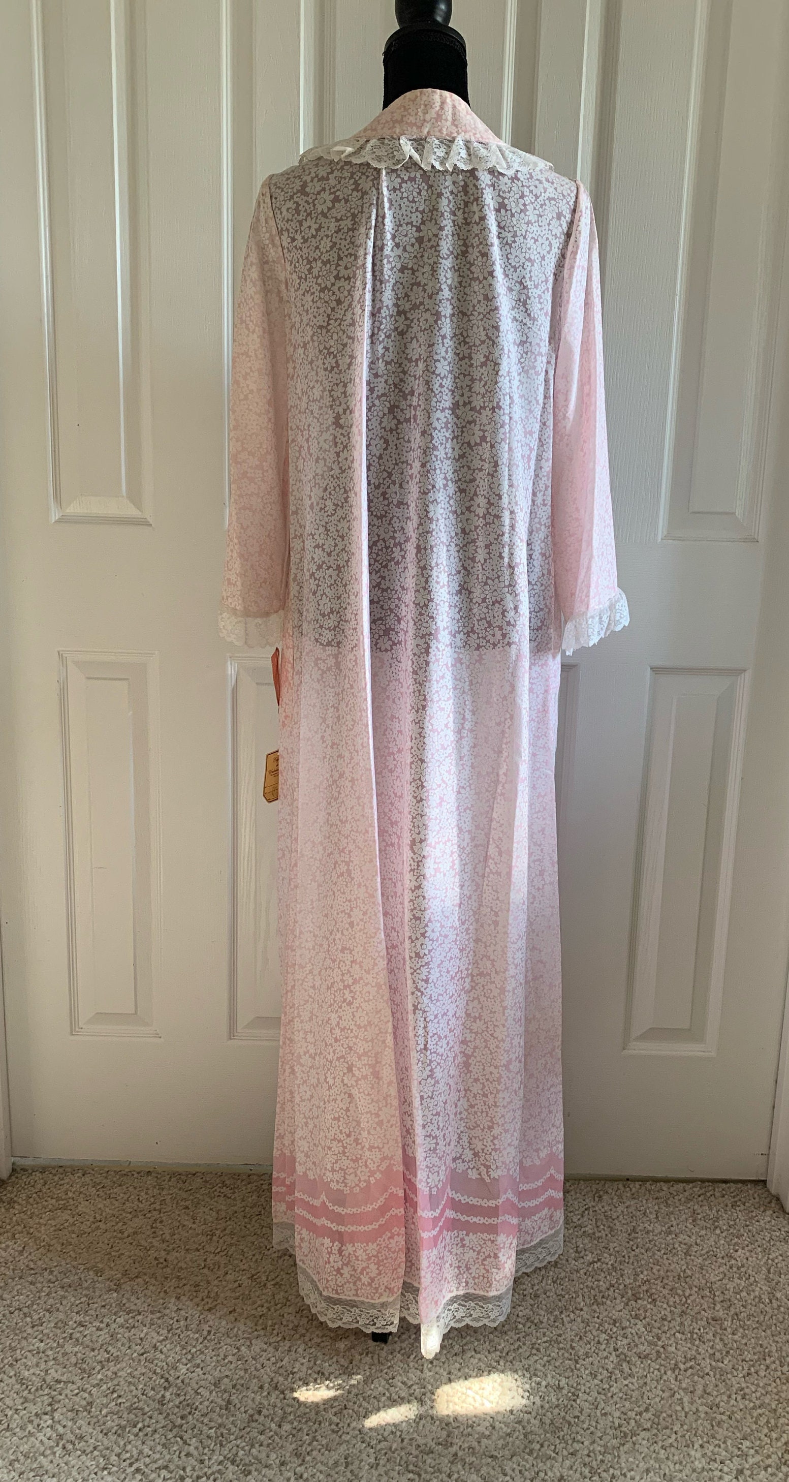 Gorgeous Vintage Ariel Robe - Etsy