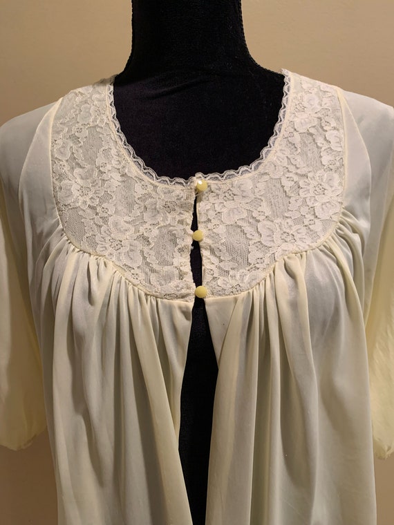 Pale Yellow Semi Sheer Lightweight Robe Vintage Rogers | Etsy