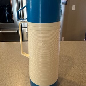 Aladdin Dura Clad Insulated 1 Quart Thermos White and Blue Vintage - Etsy