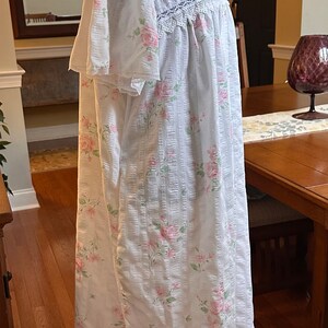 Button Front Short Sleeve House Dress Nightgown Robe Roses Lace Trim ...