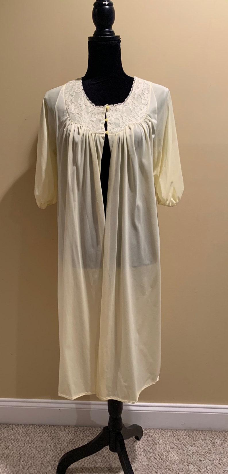 Pale Yellow Semi Sheer Lightweight Robe Vintage Rogers | Etsy