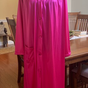 Lightweight Nylon Button-down Robe Fuchsia Vintage Nancy King Size ...