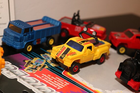 MOTO BOT 1984 Action Figure Toy Collection Lot Offroad Truck Train Jeep ...