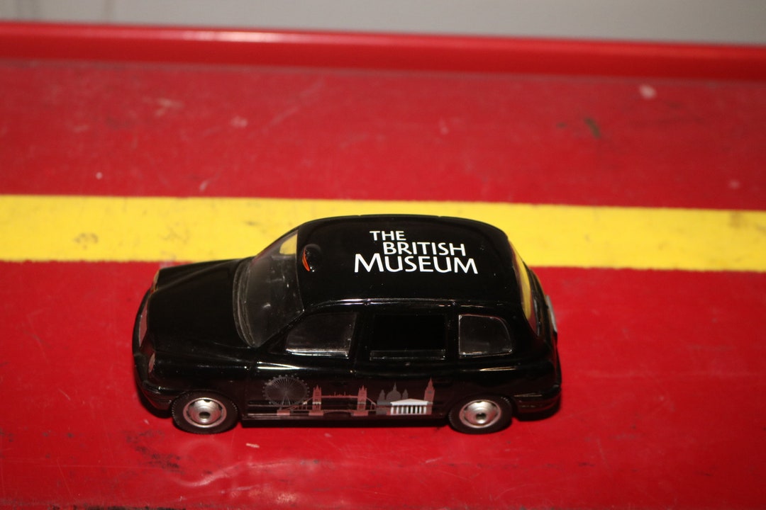 Corgi Hackney Carriage Old London Taxi TX-1 Mini Car Racecar Vintage ...