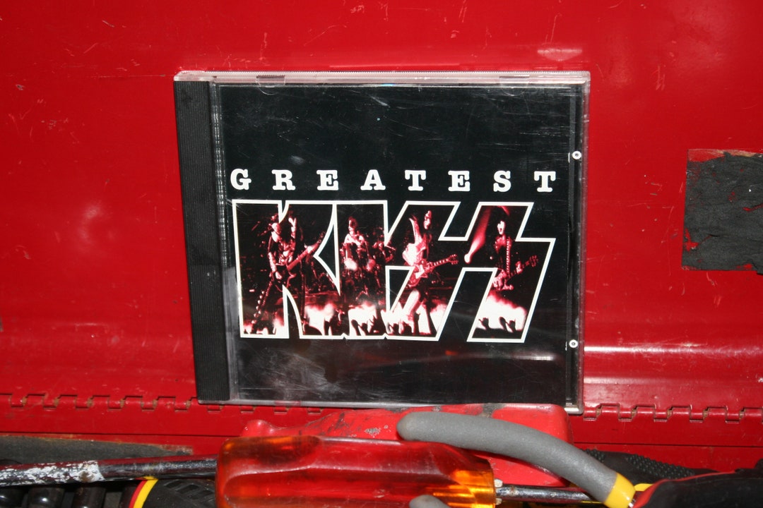 Greatest KISS CD for Your Road Trips! 1970's Gene Simmons Ace Frehley ...