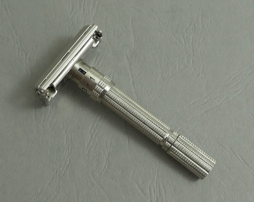 Gillette Adjustable Slim Handle Safety Razor as Good as New USA 1961 ...