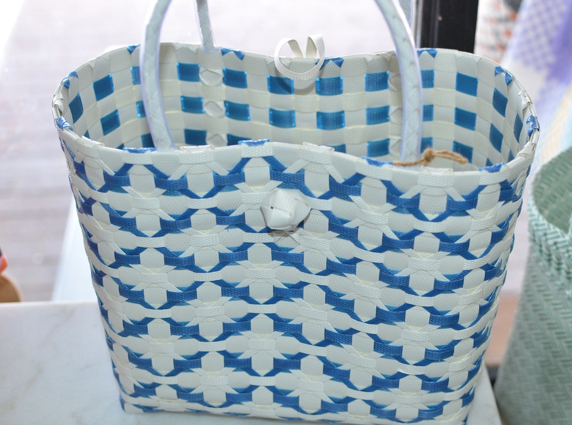 Handwoven Recycled Plastic Handbags, Eco Friendly Beach Bag, Shopping ...