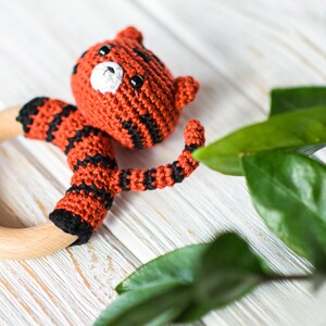 Crochet Rattle Pattern, Tiger Teether Tutorial, Diy Baby Teether Ring ...