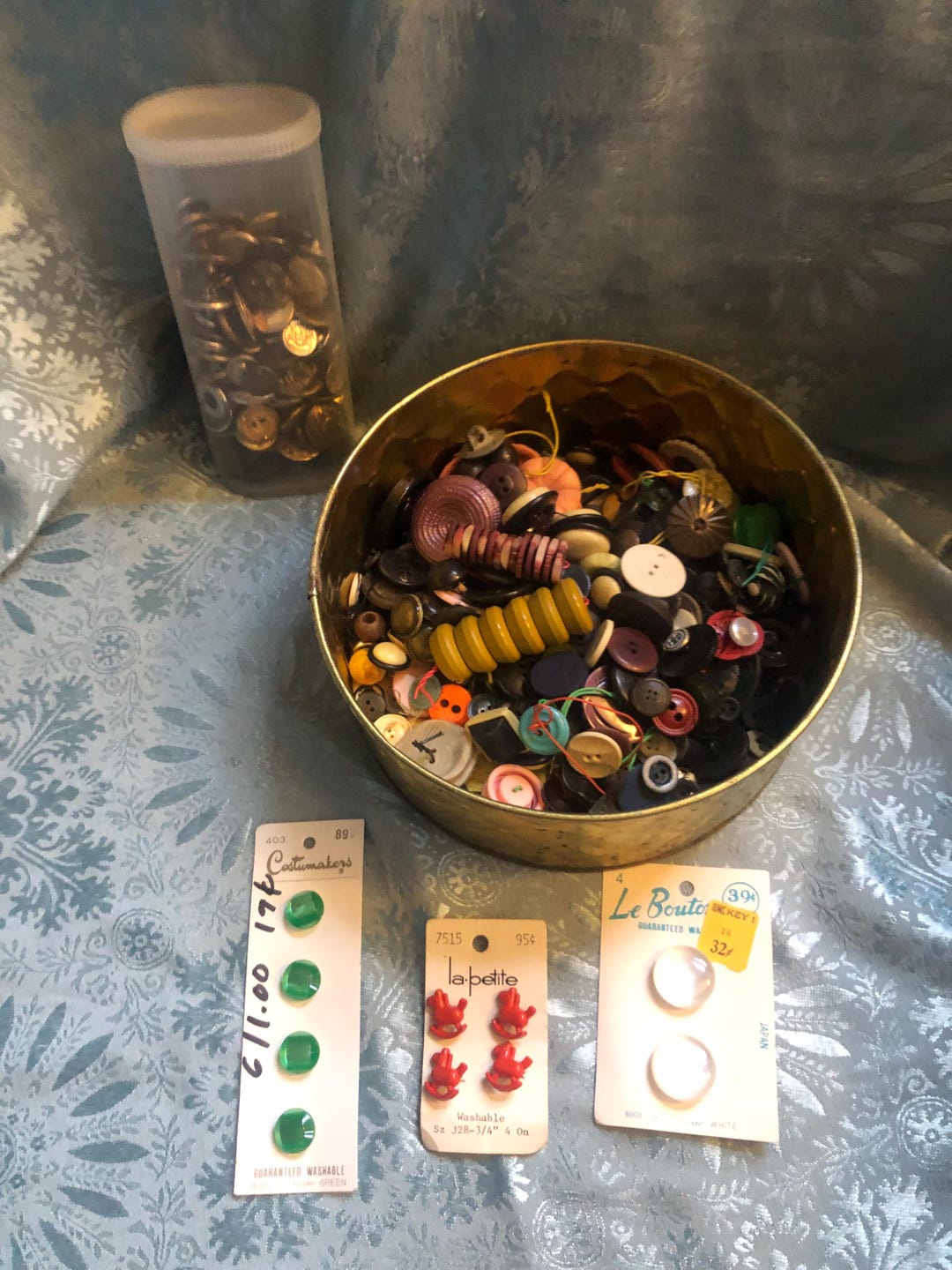 Antique and Vintage Buttons - Etsy