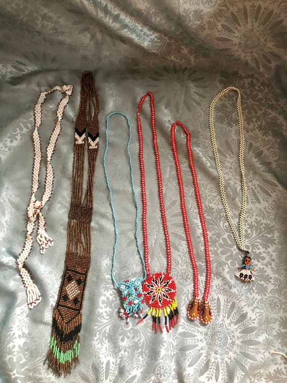 Native American Seed Bead Multi-color Flowers Bracelet - Gem