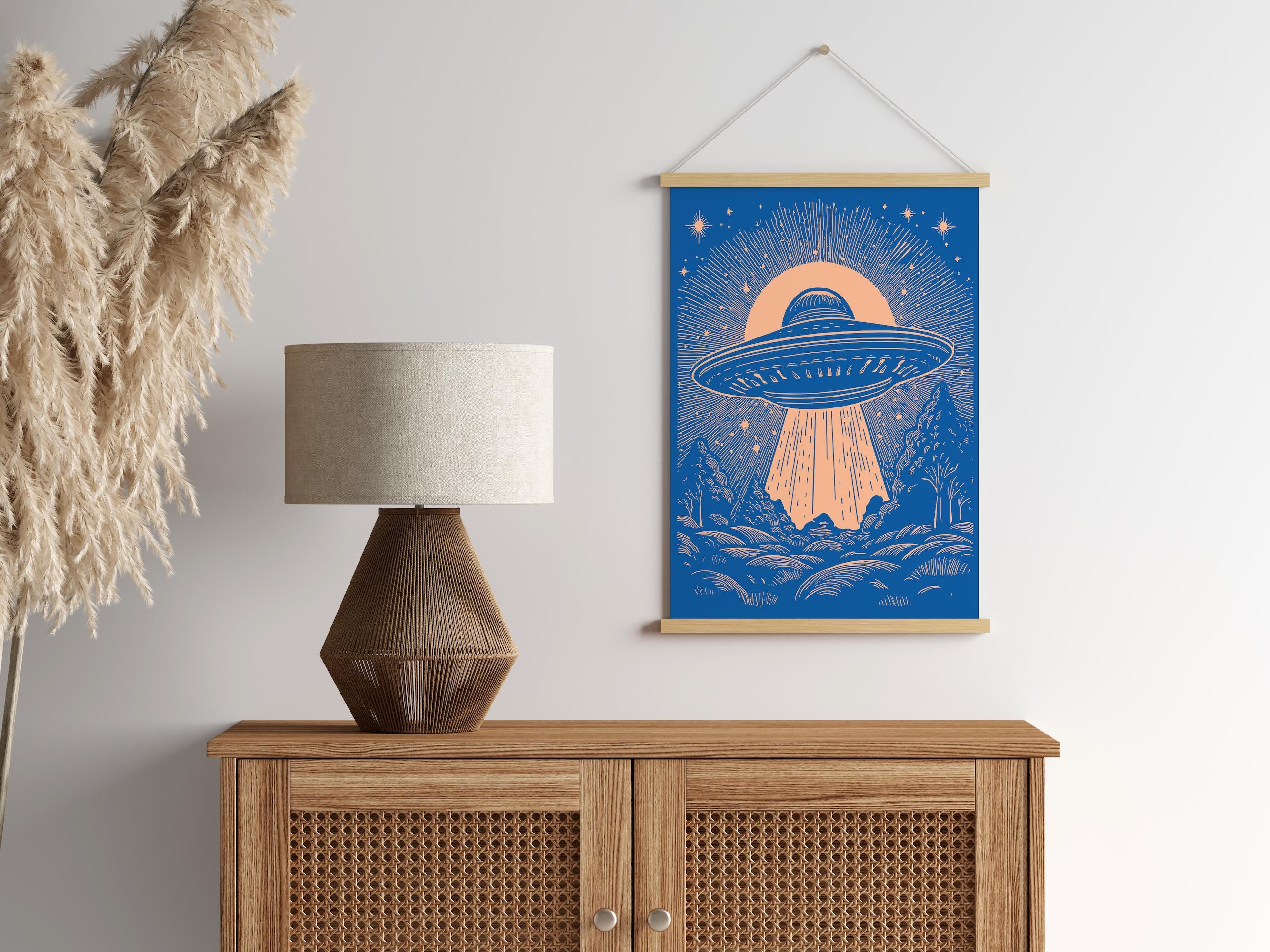 Retro UFO Sci-fi Wall Art | Large Printable Digital Download | Vintage ...