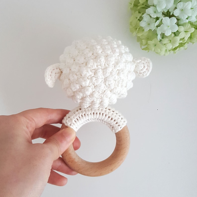Crochet plush toy Baby Rattle _ Sheep Pattern Pictorial | Etsy