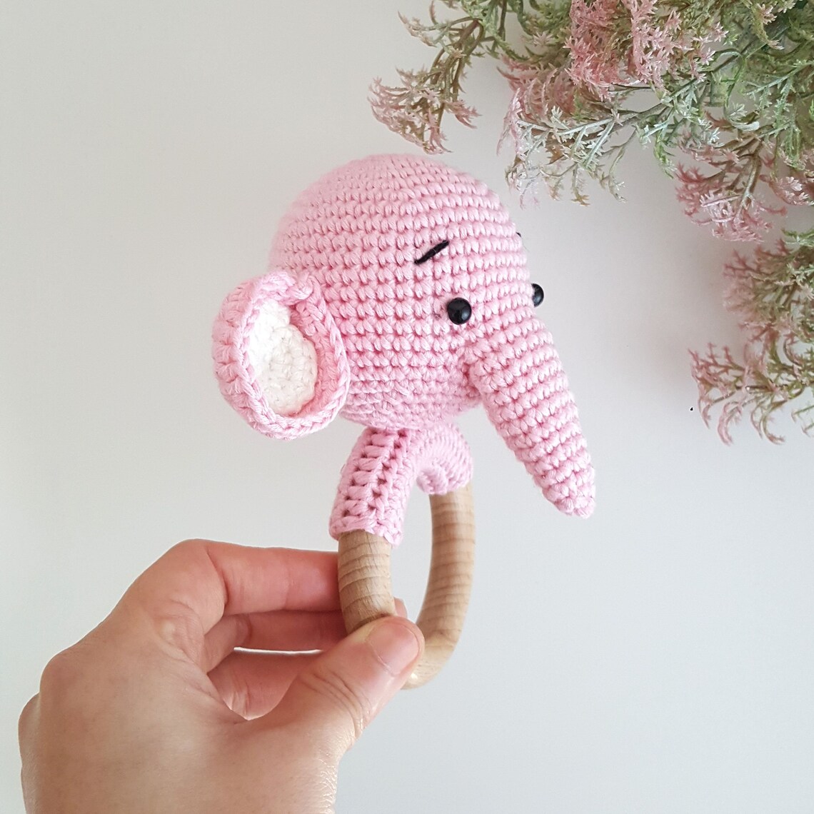 Crochet Baby Rattle _ Elephant (pattern + Pictorial) - Etsy